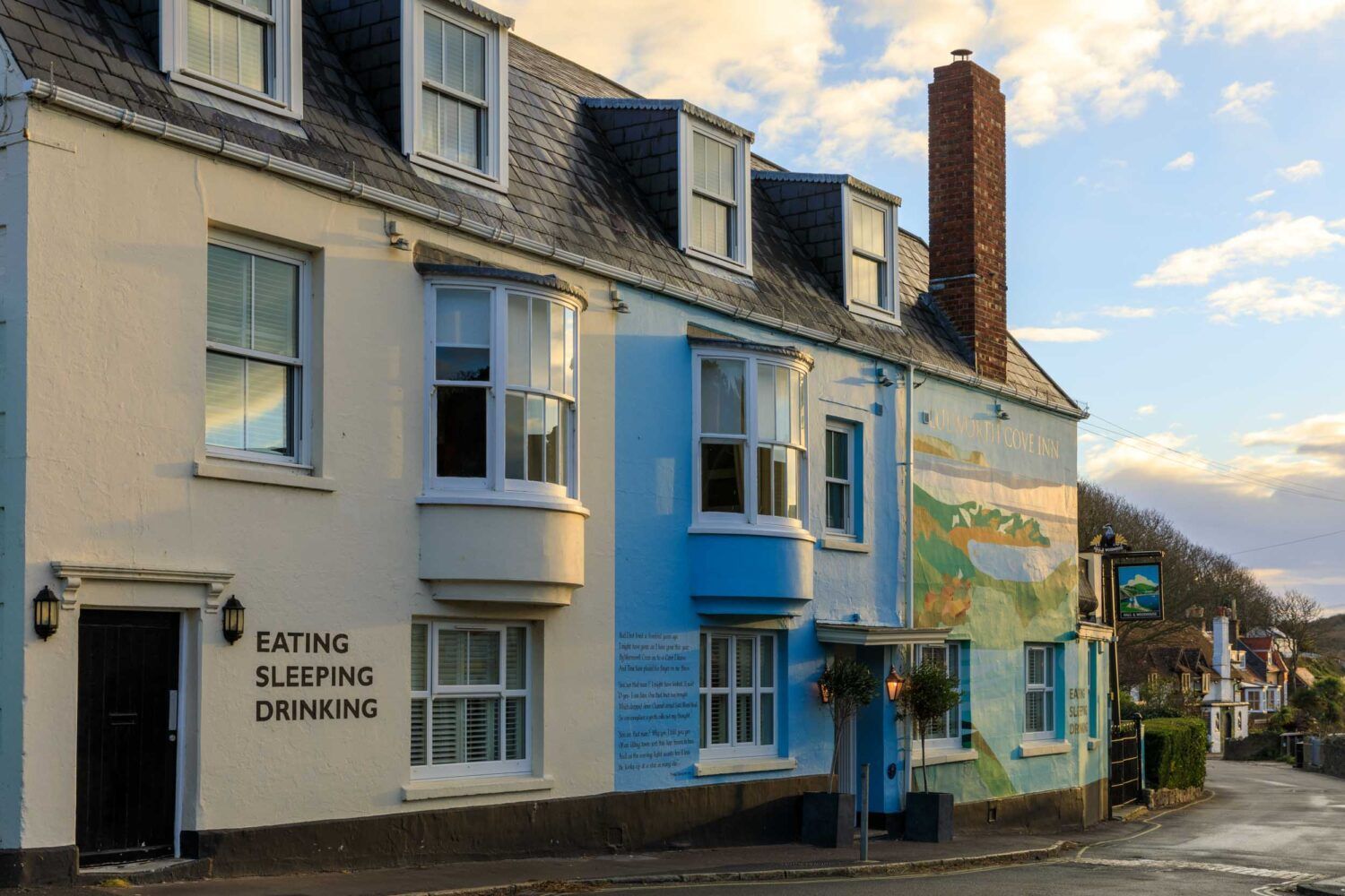 Lulworth Cove Inn - Osborne View