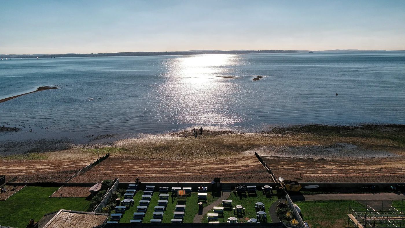 Osborne View Pub, Fareham | Beachside Bar & Restaurant